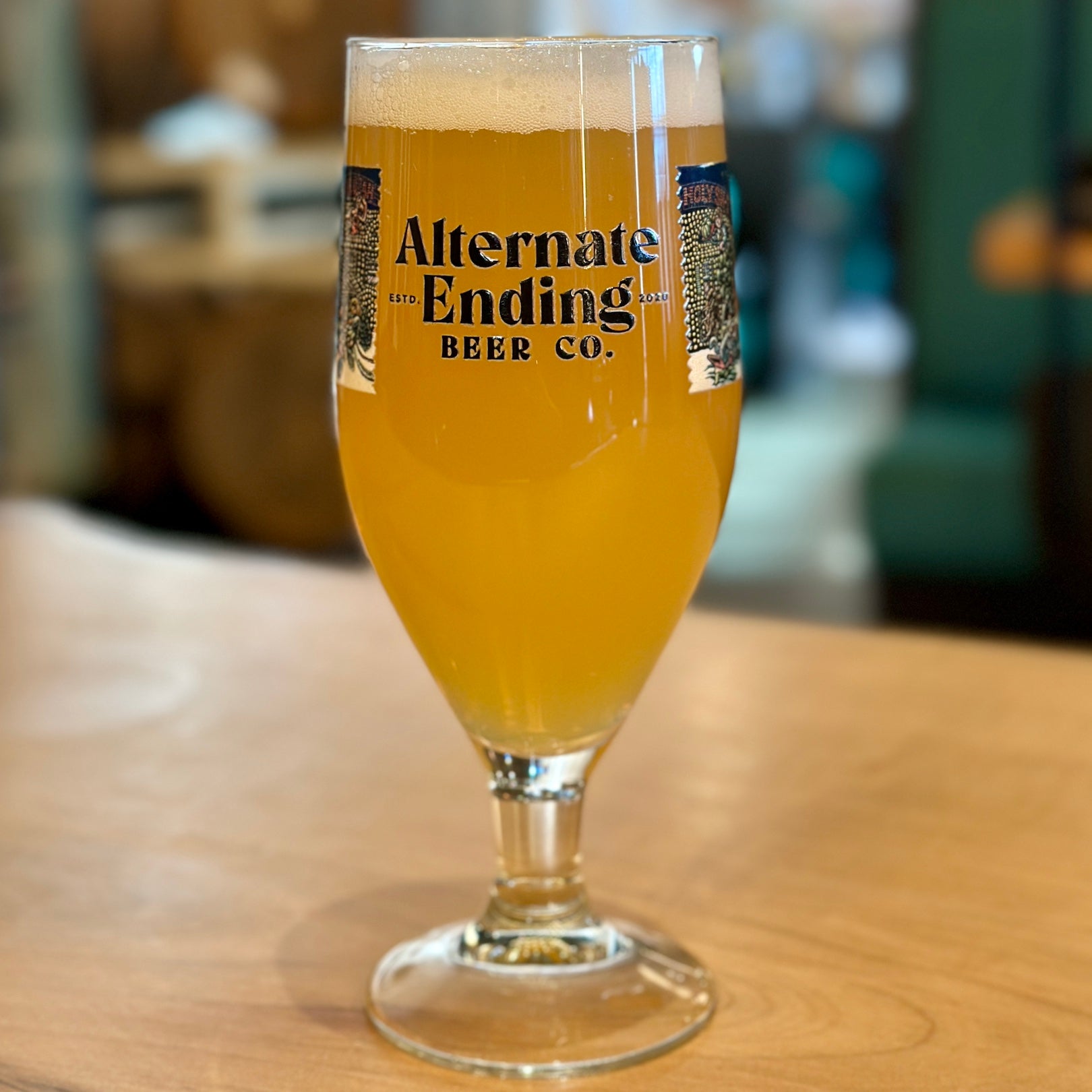 Alternate Ending Beer Co. Holiday Glass 2023